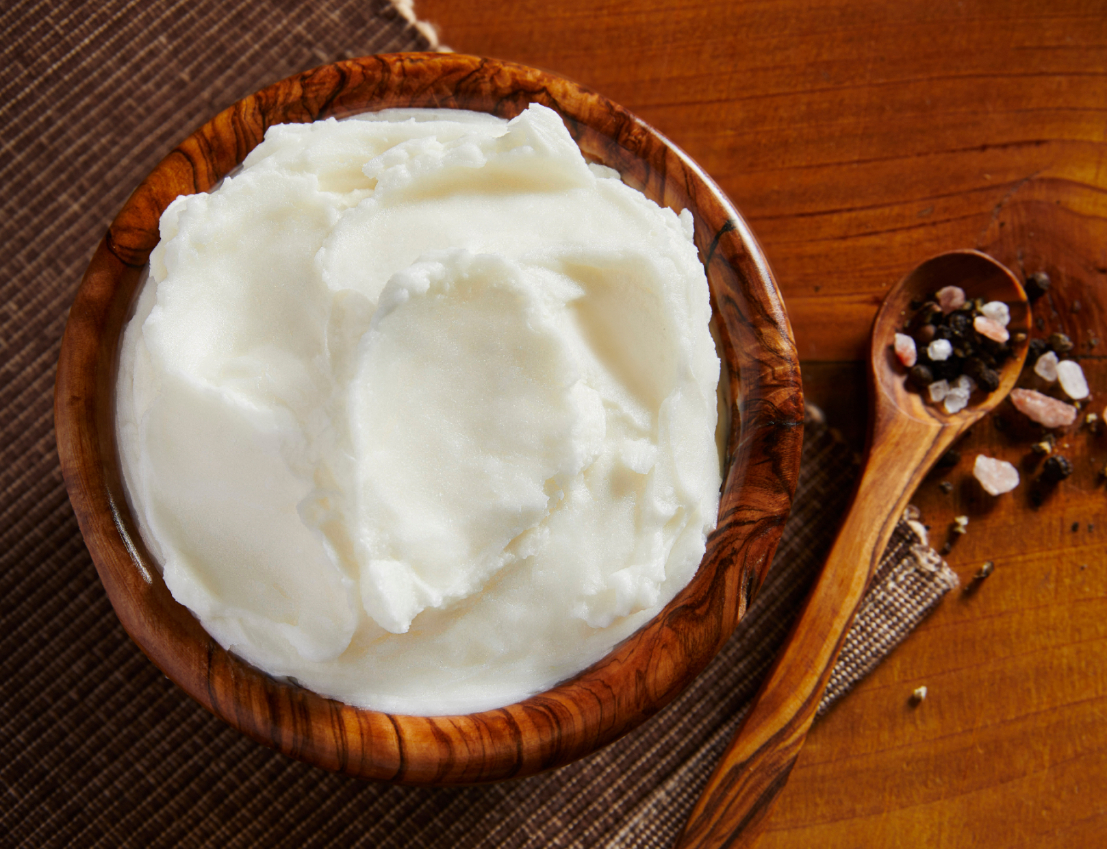 mission-barns-cultivated-pork-fat-lab-grown-meat-novel-bioreactors-2 - Green Queen