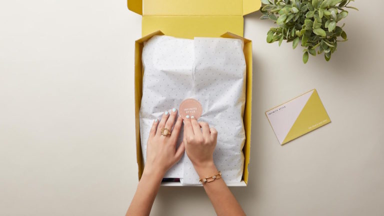 Sustainable Fashion Guide: The 8 Rules to Building a Responsible Wardrobe