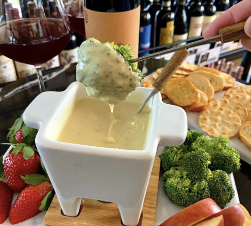 The 9 Best Dairy-Free Cheese Shops to Try In the U.S.
