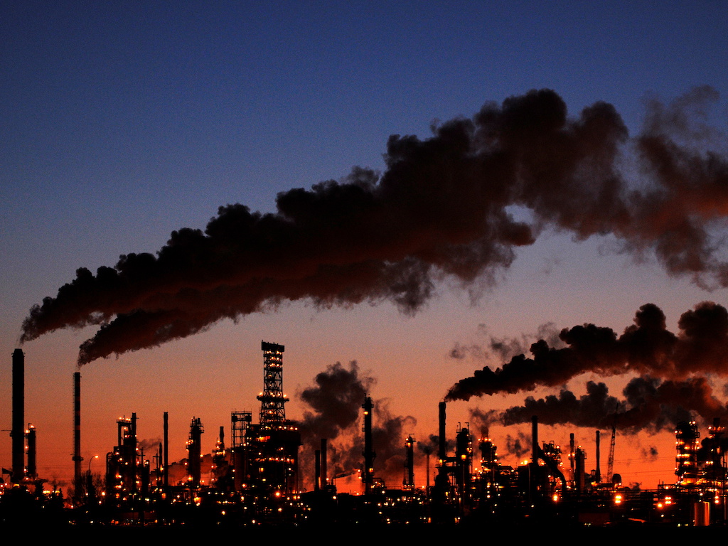 7 Big Signals That Prove The End Of Fossil Fuels Is On The Horizon