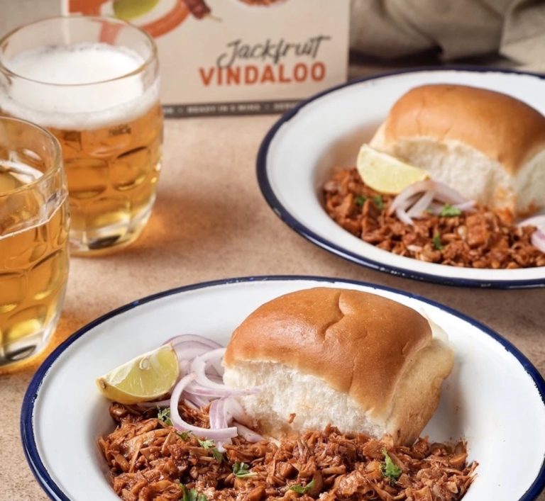 5 Jackfruit Brands For Meaty, Vegan Meals From Tacos to Curry