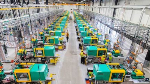 A Lego Factory Comes Back to the U.S., and This Time It's Carbon-Neutral