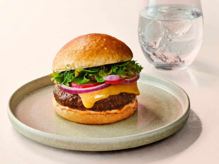 Mosa Meat Raises €40M Ahead of Cultivated Meat Launch in Singapore