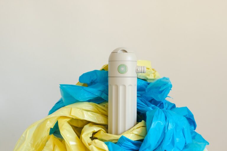 PlanetCare 2.0: The Washing Machine Filter Tackling Microplastic Pollution