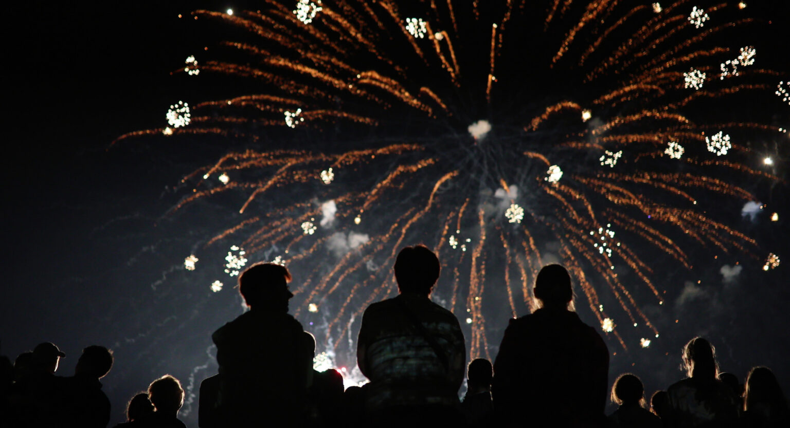 New Year's Light Shows: What's Greener, Drones or Fireworks?