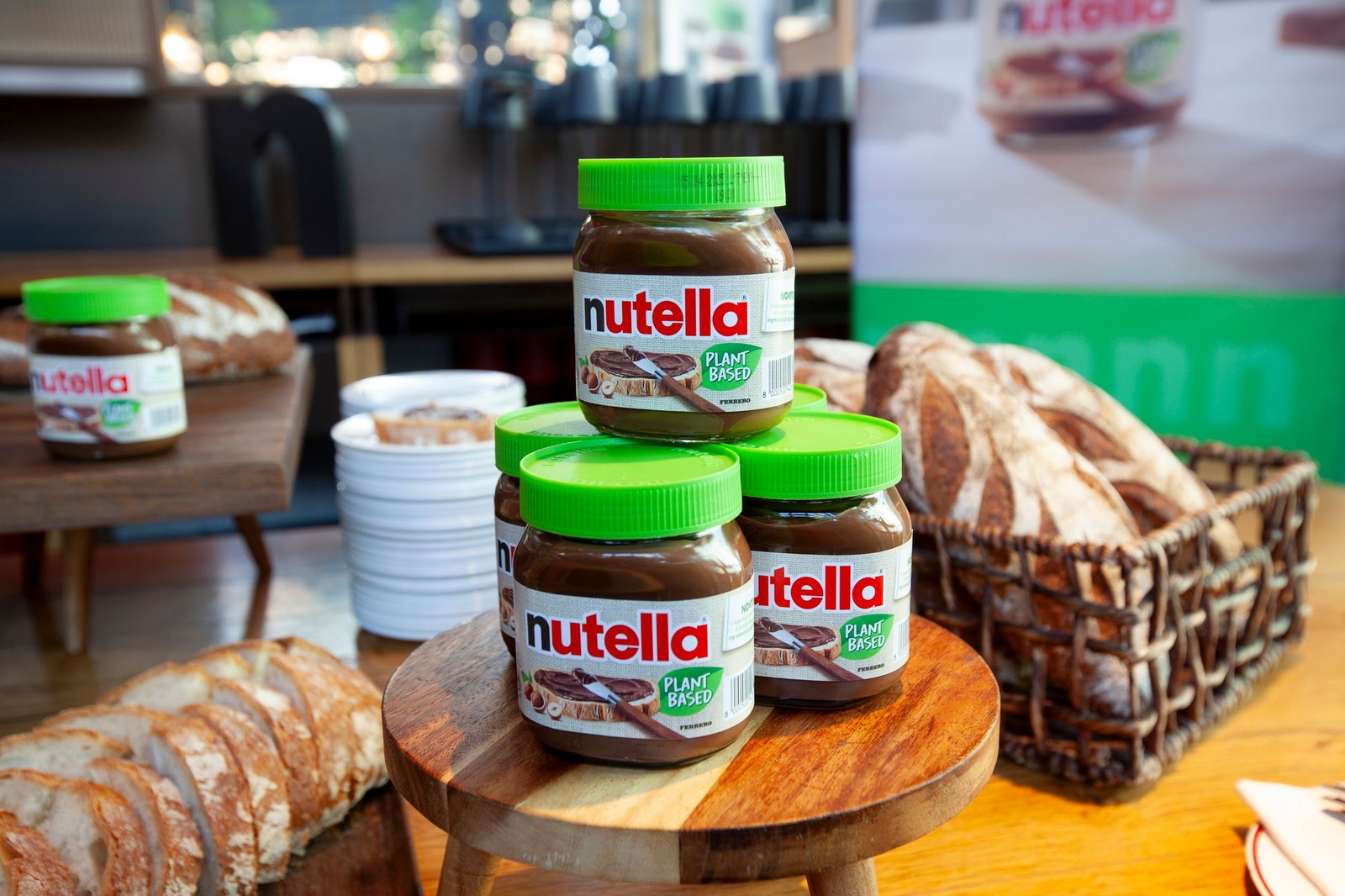 Nutella Plant-Based: Everything You Need to Know About Ferrero's Vegan ...