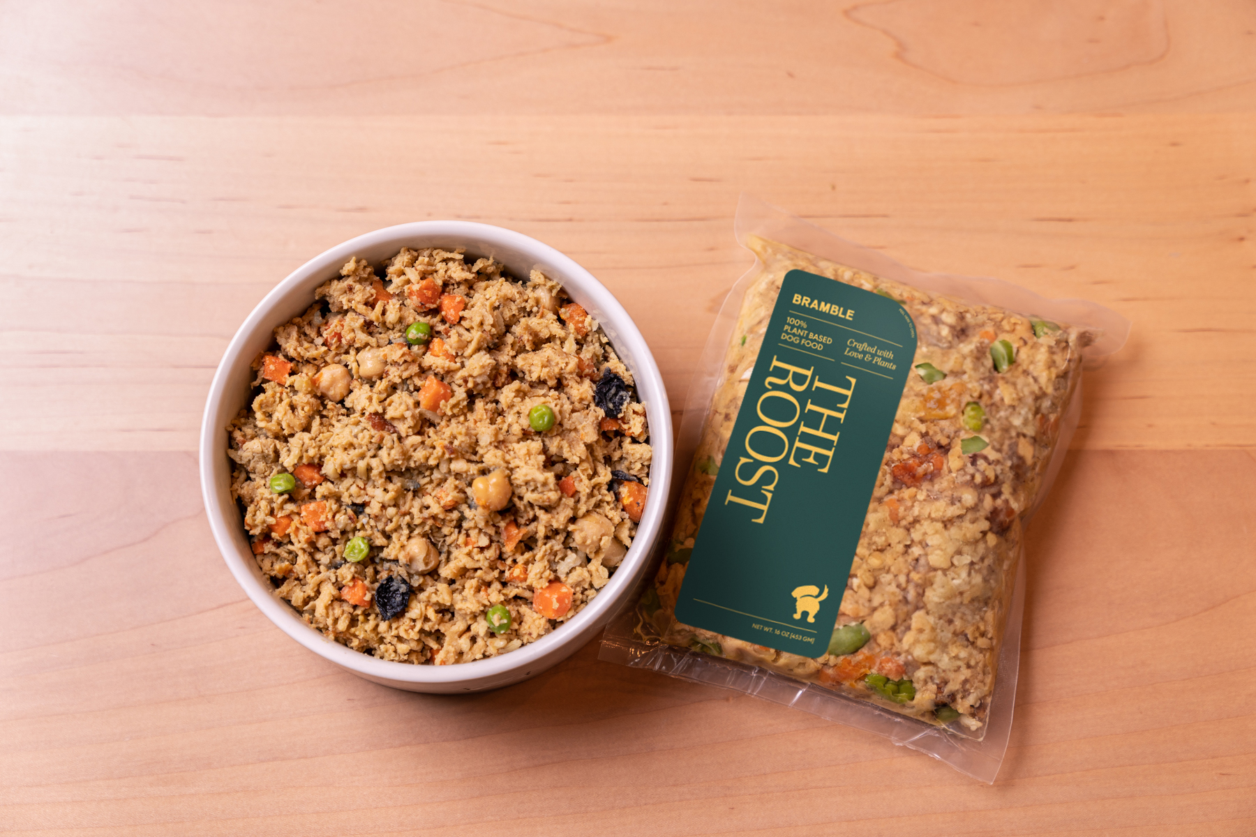 formula-one-champion-lewis-hamilton-dog-vegan-pet-food-bramble-3 ...