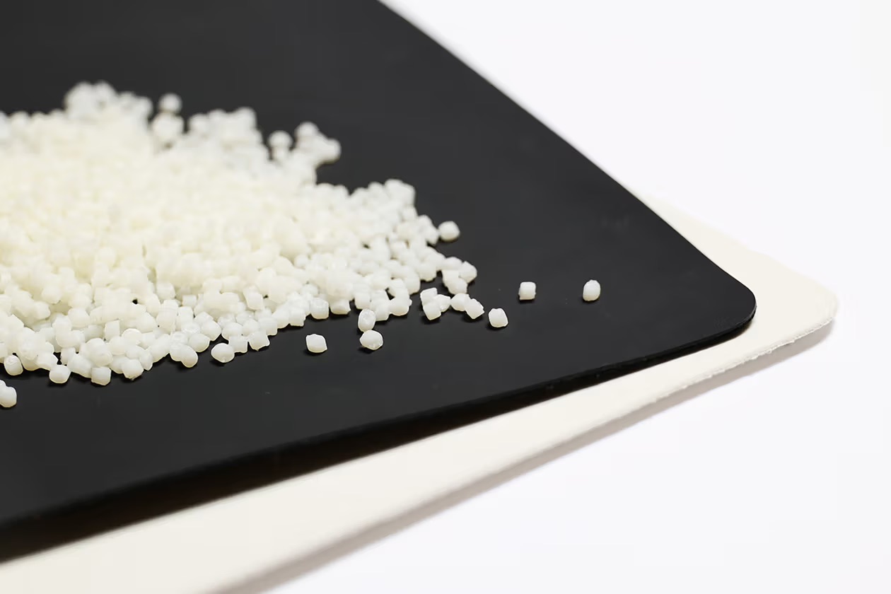 sustainable-fabrics-textile-materials-lab-grown-leather-plastic-cotton ...