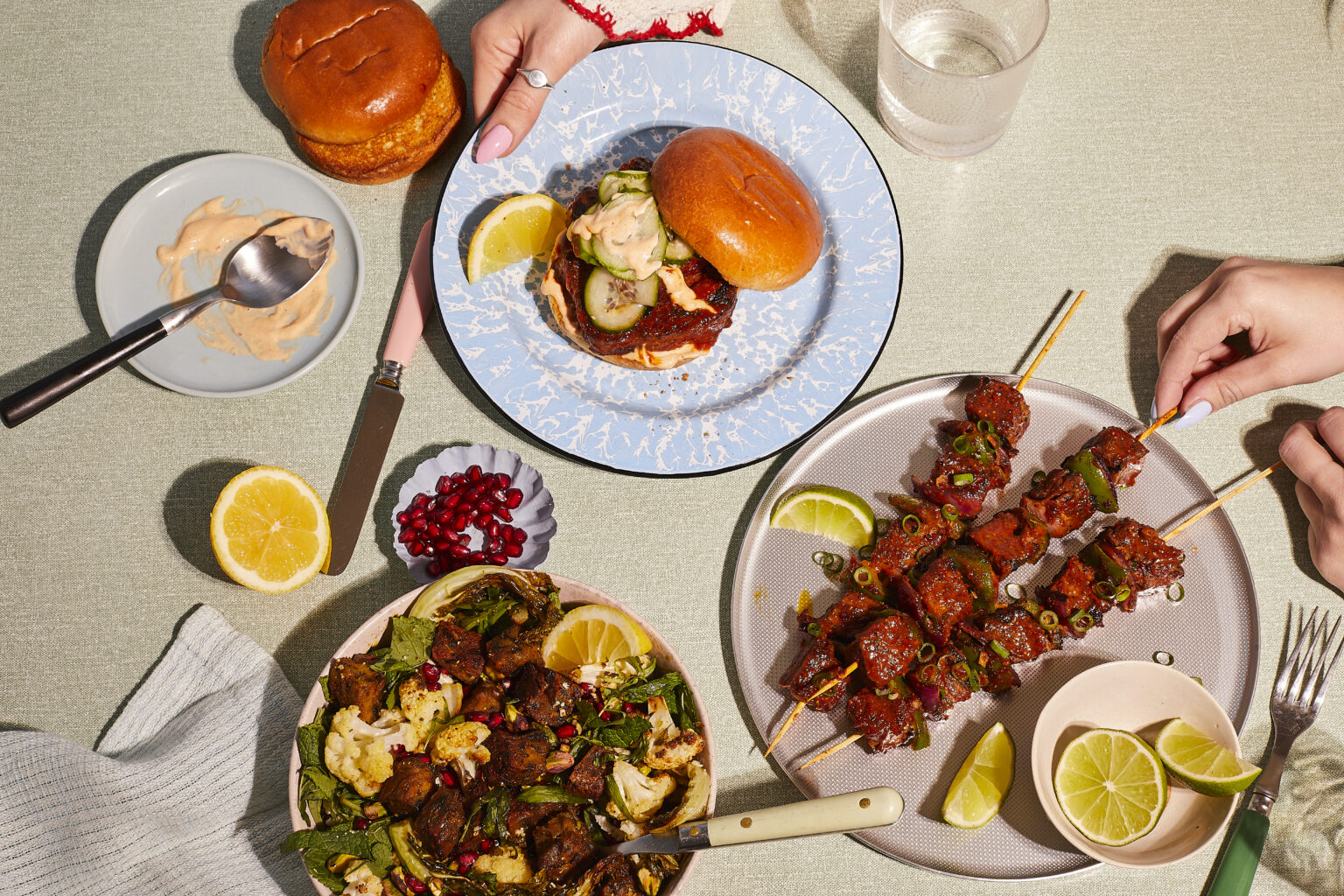 THIS Isn't Meat: UK Startup Debuts 'Super Superfood' Plant-Based Protein
