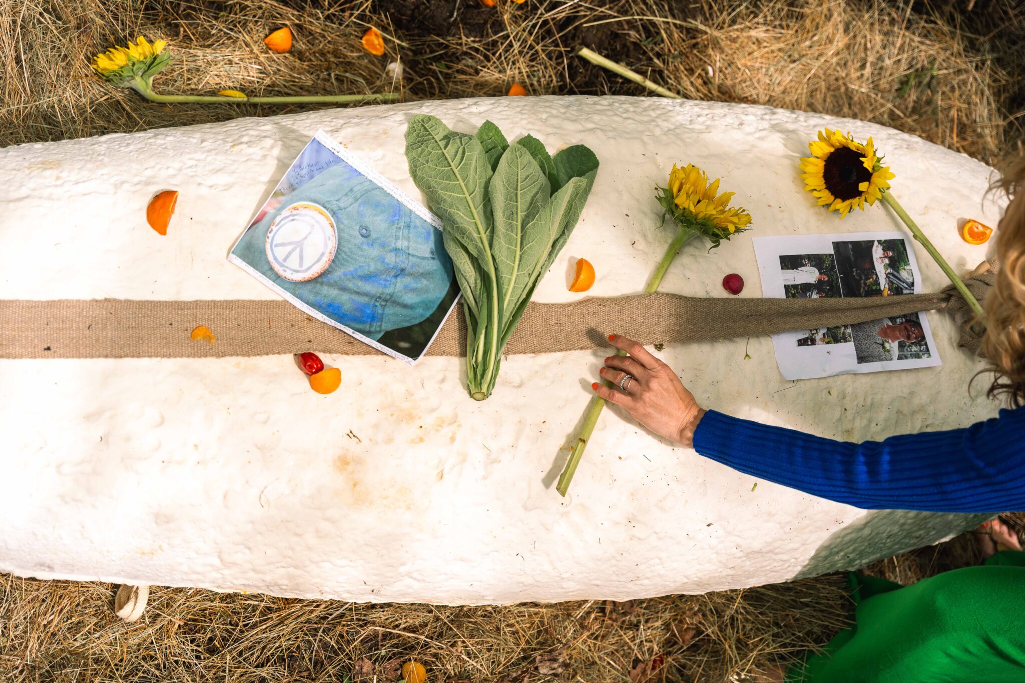 New Era for Green Burials? Mycelium Caskets Make US Debut in Maine Funeral