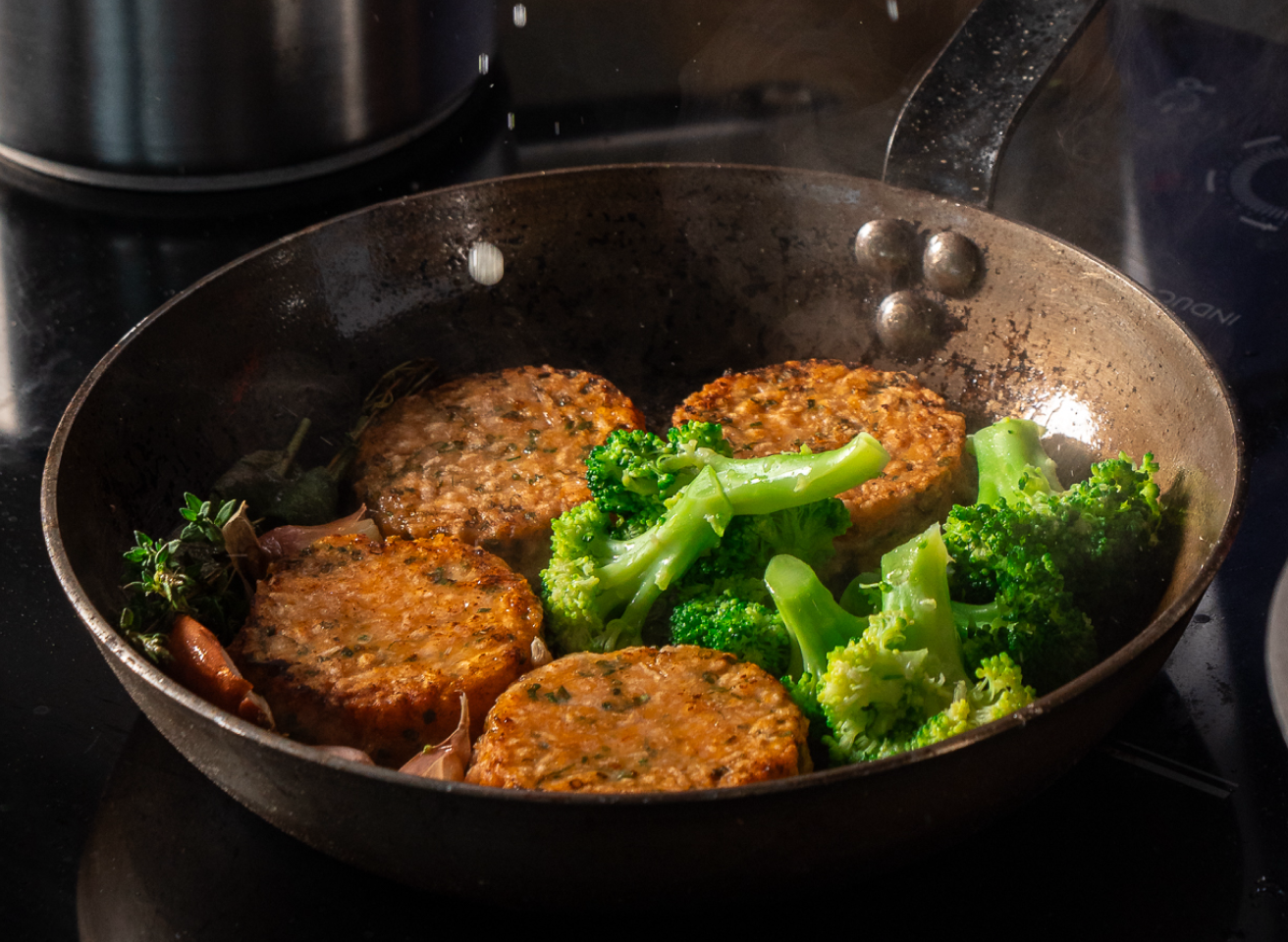 Steakholder Foods's 3D-Printed Plant-Based Seafood Makes Retail Debut ...