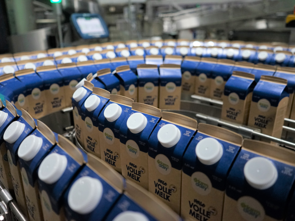 Is Hybrid Dairy the Bridge Plant-Based Milk Needs in 2026?