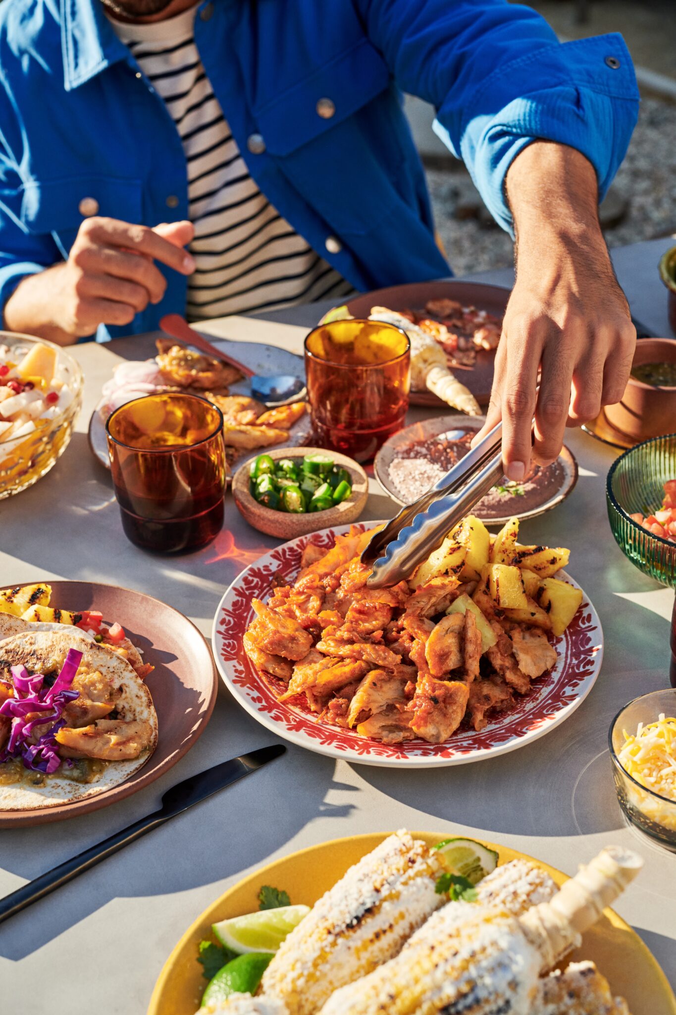 Daring Foods Launches Vegan Chicken in Australia After v2food Acquisition