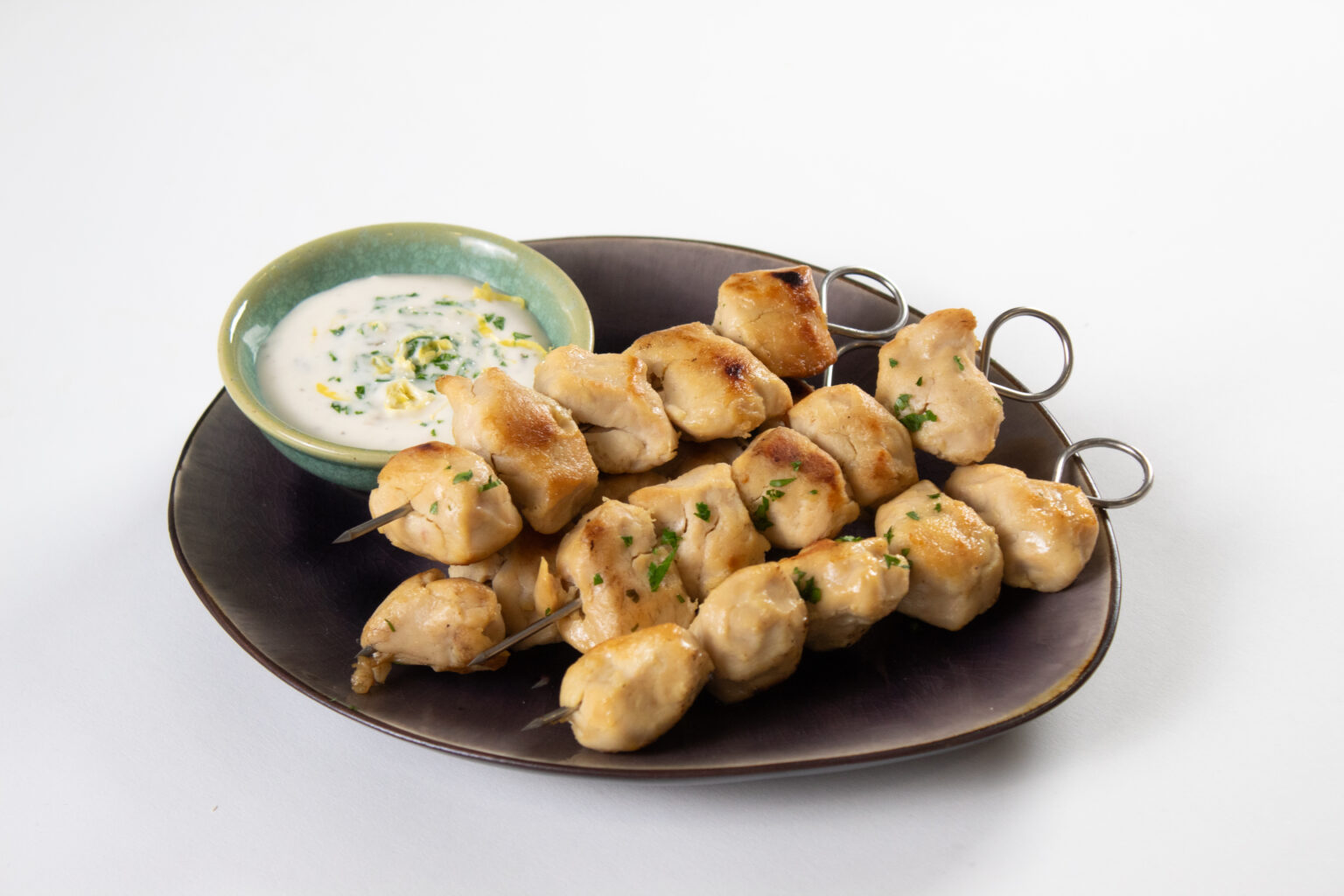 Pacifico Biolabs Bags $8M to Launch Mycelium Chicken Grown in Beer Tanks